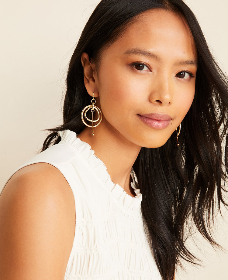 circle-linear-drop-earrings