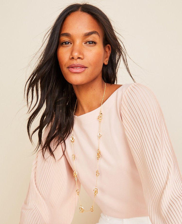 Interlocked Station Necklace