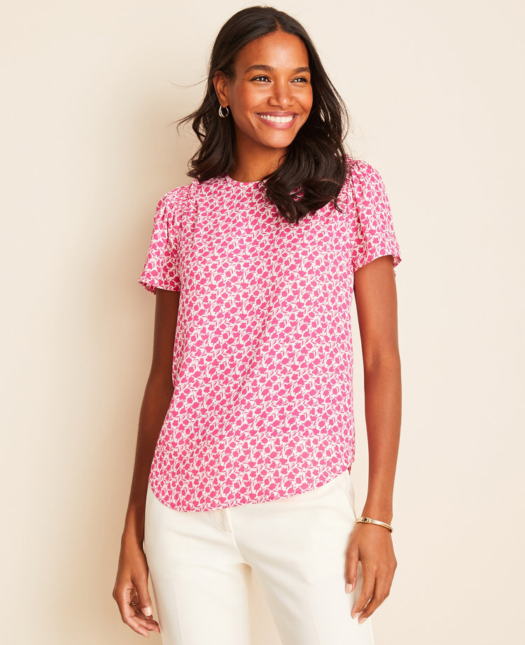 Floral Smocked Shoulder Tee