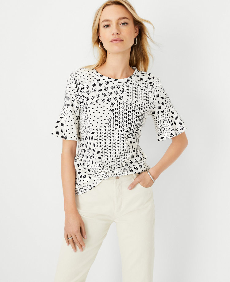 Geo Ruffle Sleeve Tee