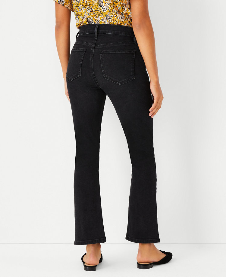 Sculpting Pocket High Rise Boot Crop Jeans in Washed Black
