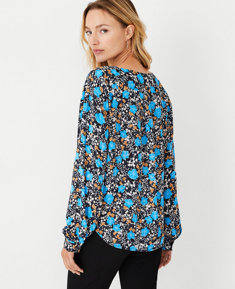 Petite Floral Seamed Split Neck Popover