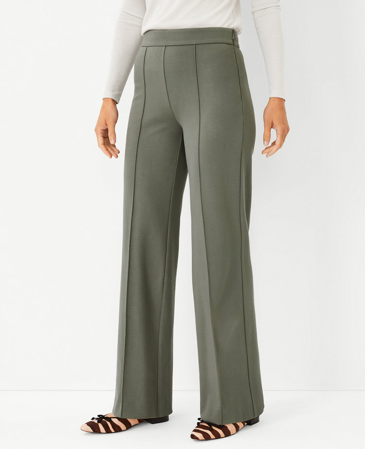 The Side Zip Straight Pant - Curvy Fit