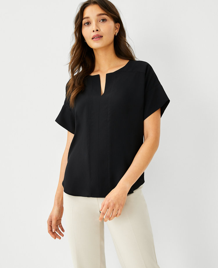 Seamed Split Neck Popover