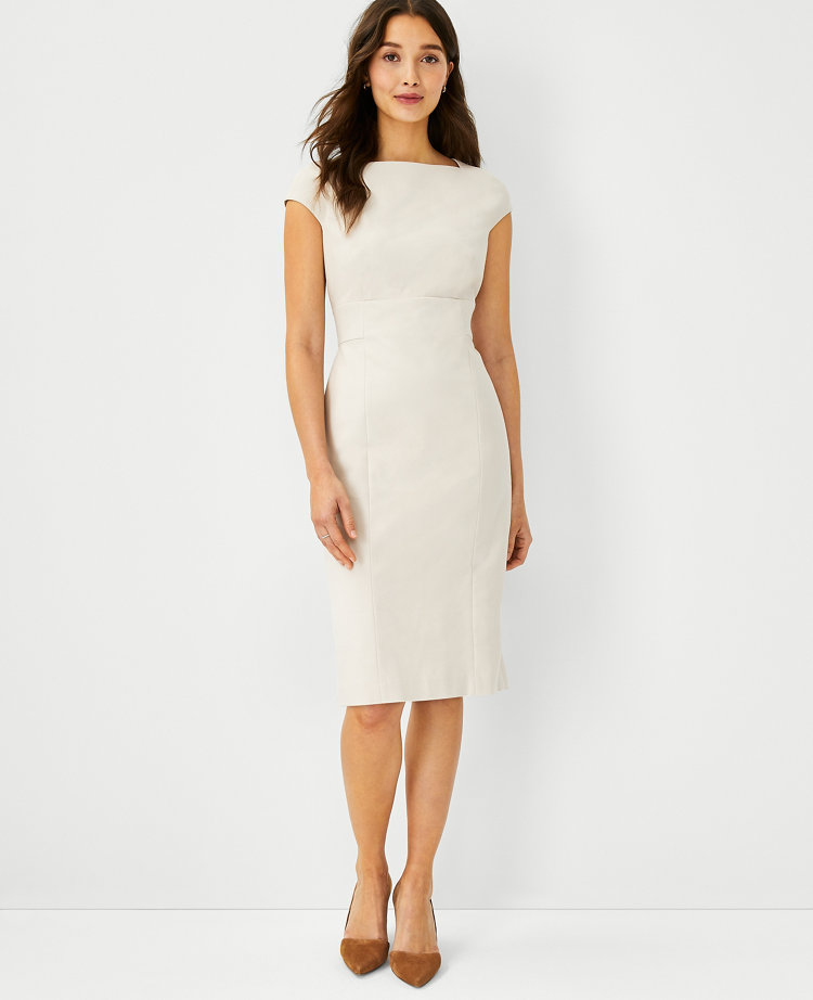 The Petite Envelope Neck Dress in Stretch Cotton