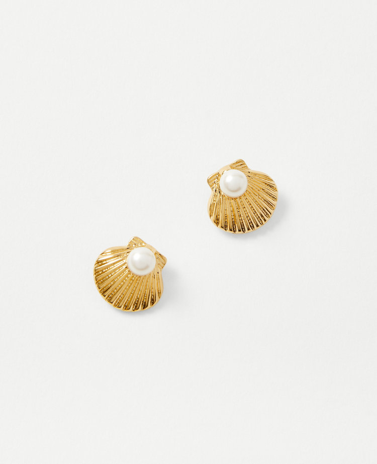 Pearlized Metal Shell Stud Earrings