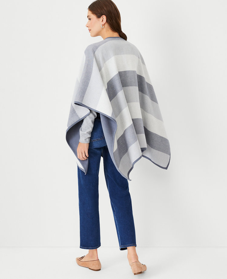 Colorblock Open Poncho