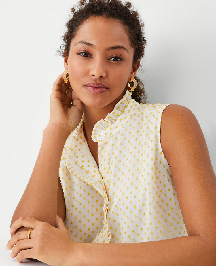 Clip Dot Ruffle Popover Shell