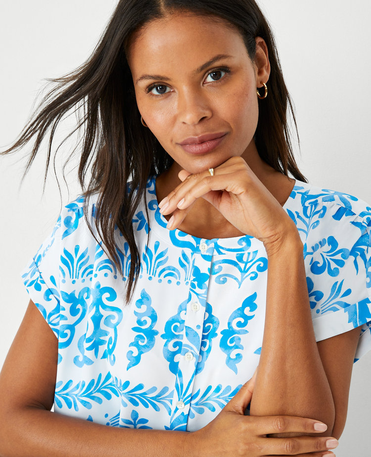 Drop Shoulder Popover