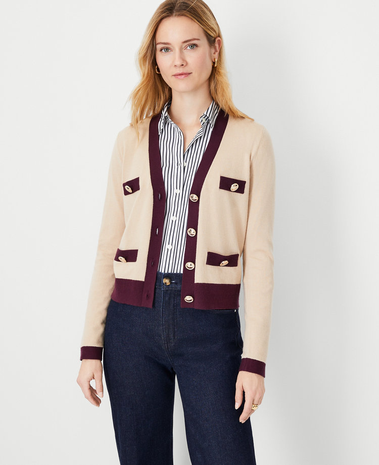 Button Pocket V-Neck Cropped Cardigan