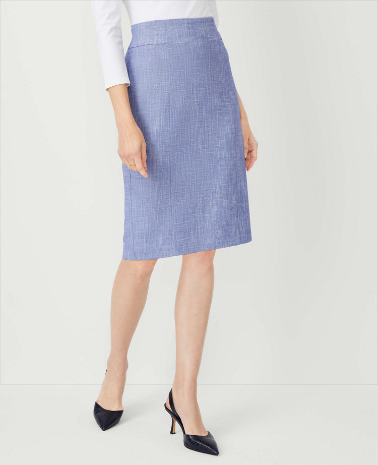 The High Waist Seamed Pencil Skirt in Cross Weave