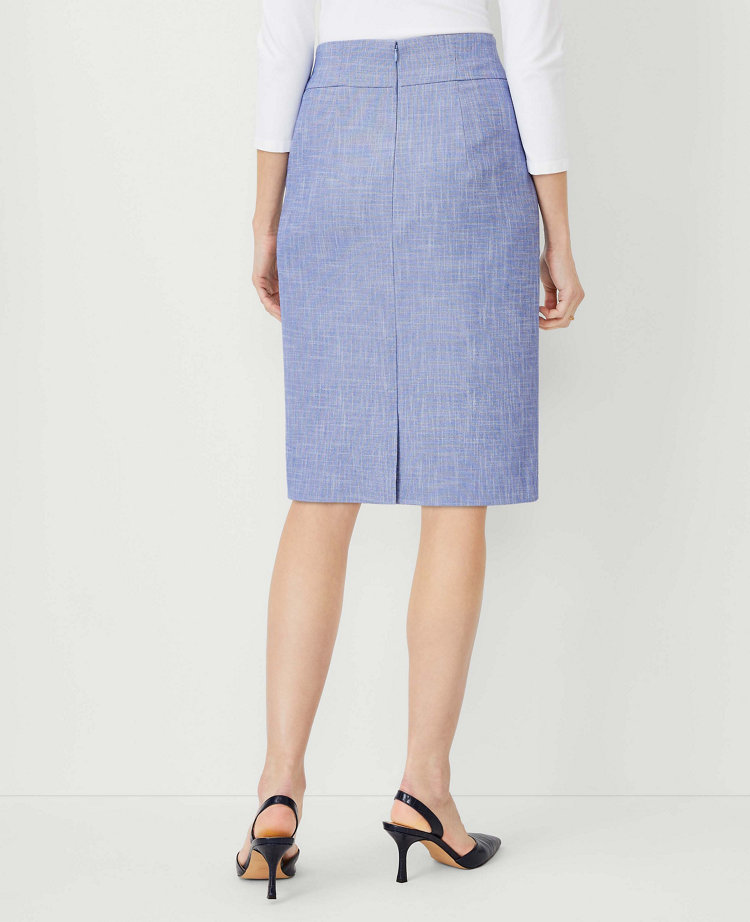 The High Waist Seamed Pencil Skirt in Cross Weave