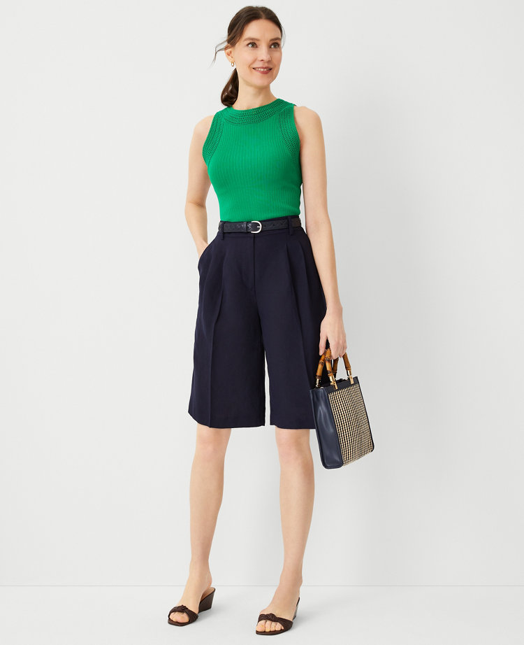 Pleated Long Shorts in Linen Blend