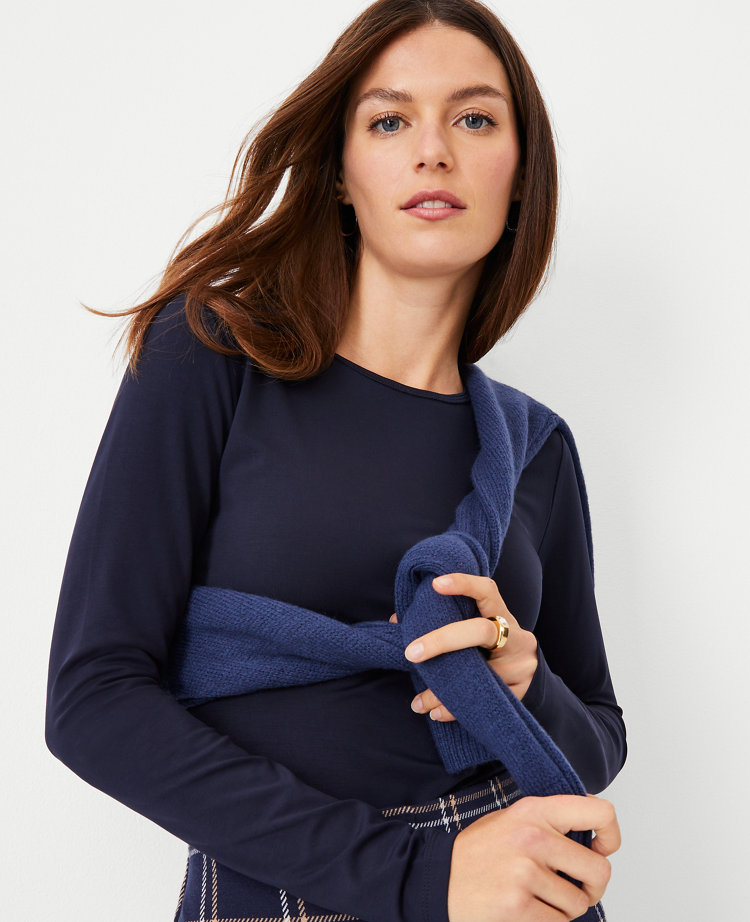 Long Sleeve Crew Neck Top