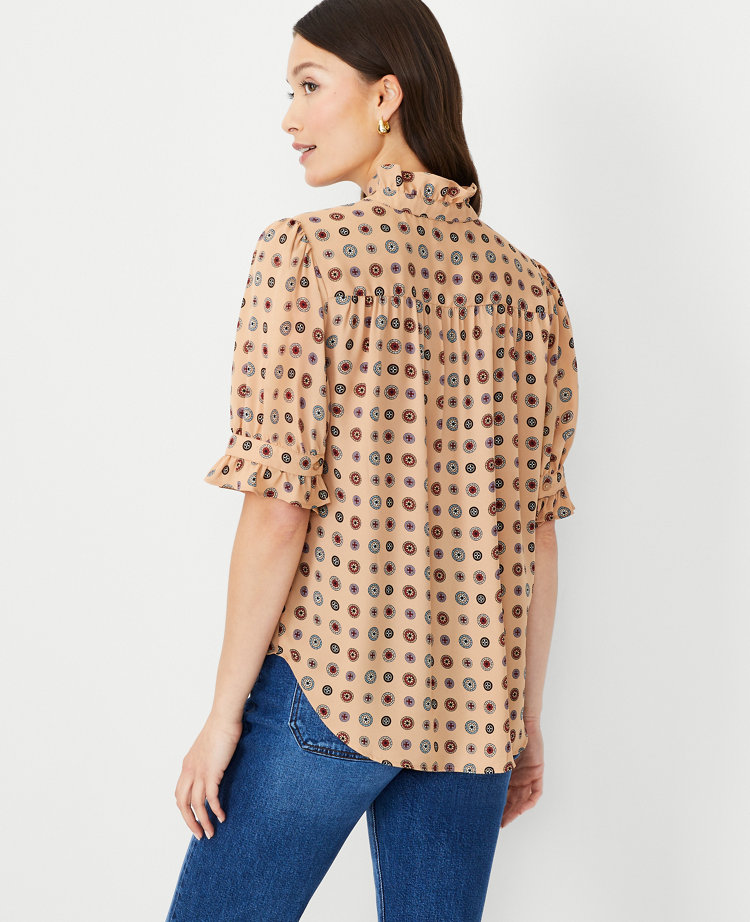 Geo Ruffle Collar Button Top