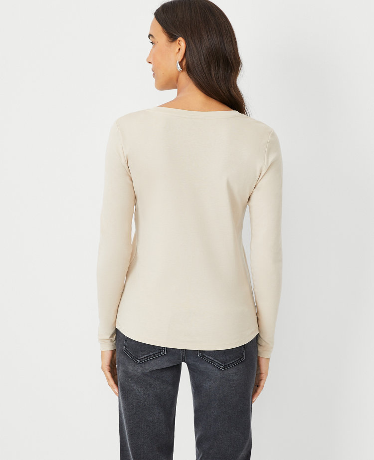 Long Sleeve Crew Neck Top