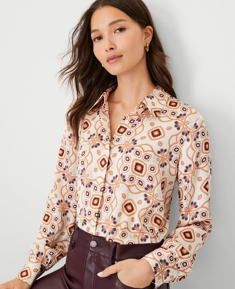 Medallion Collared Button Shirt