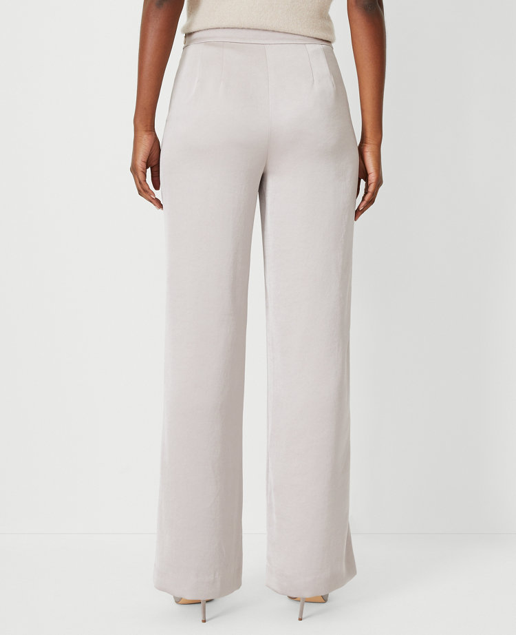 The Petite Side Zip Wide Leg Pant in Satin