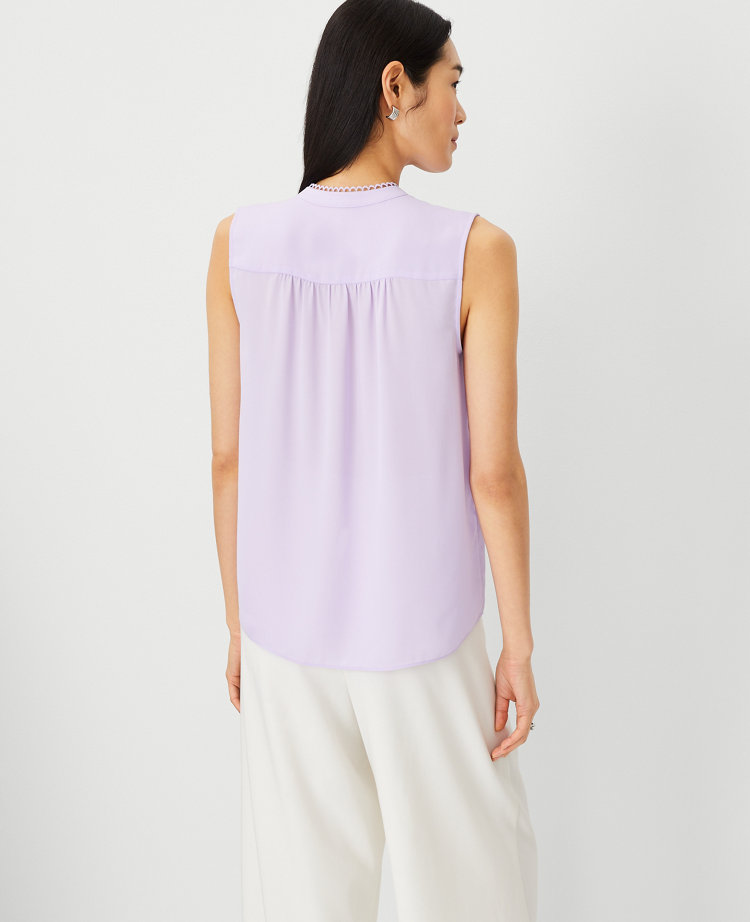 Piped Split Neck Popover