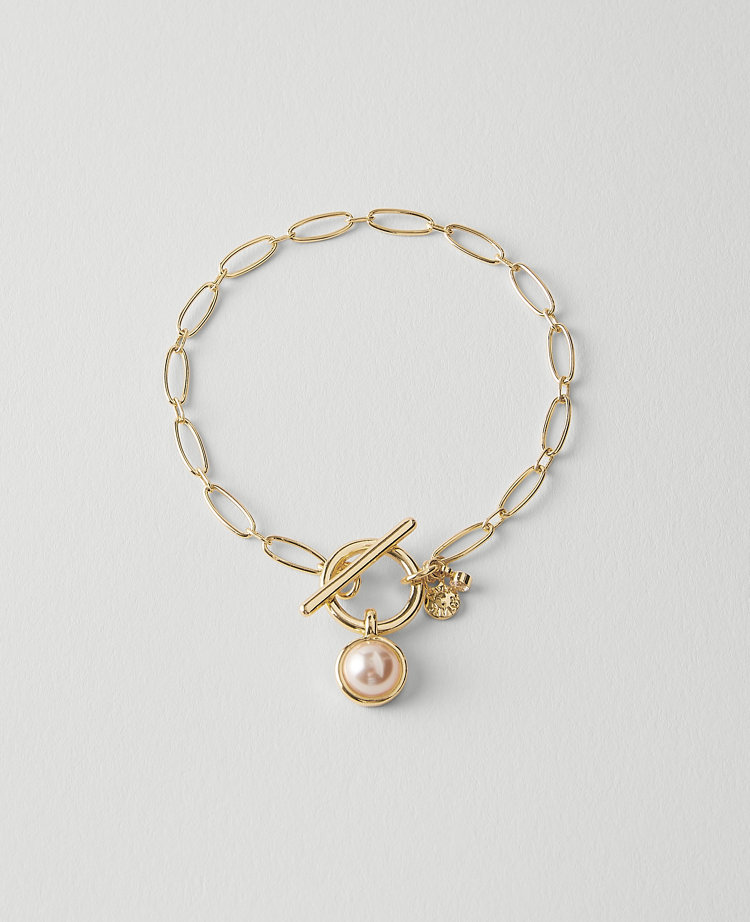 Pearlized Dangle Toggle Bracelet