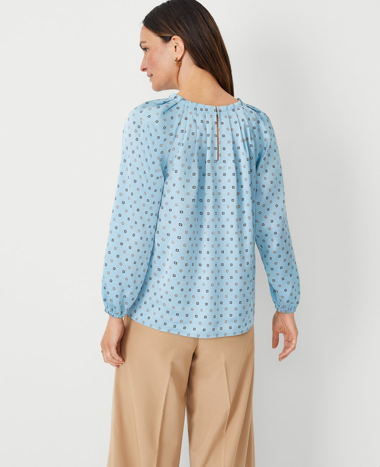 Geo Pleat Neck Top