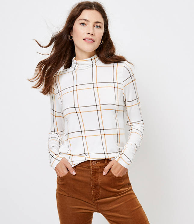 Plaid Modern Turtleneck Top