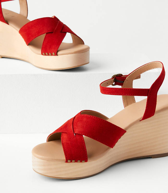 Wooden Wedge Sandals