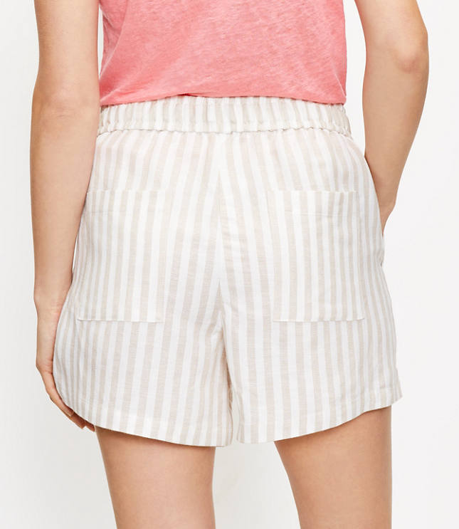 Drawstring Pull On Shorts in Striped Linen Blend