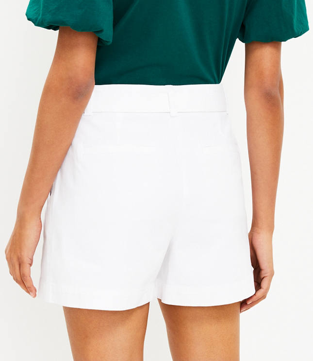 Petite Belted Pleated Shorts