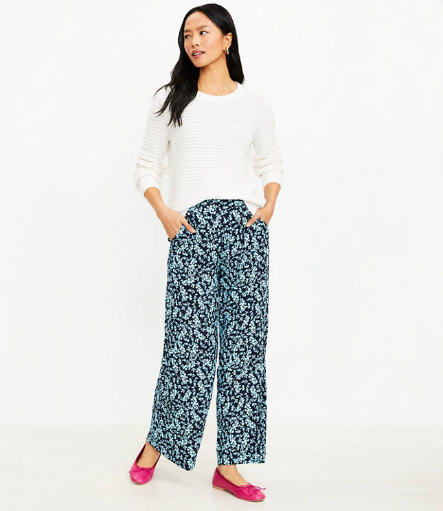 Fluid Wide Leg Pants in Floral