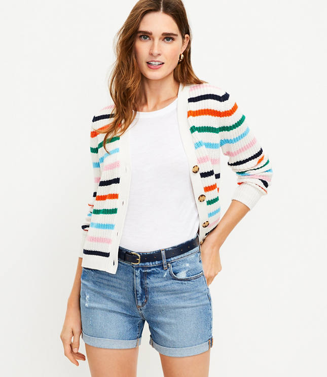 Petite Mid Rise Denim Roll Shorts in Classic Mid Stone Wash