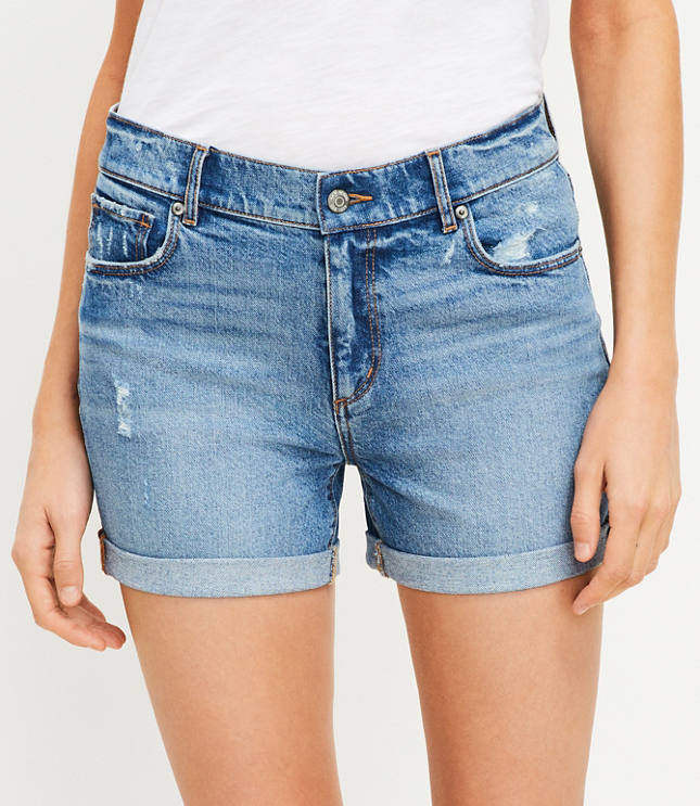 Petite Mid Rise Denim Roll Shorts in Classic Mid Stone Wash