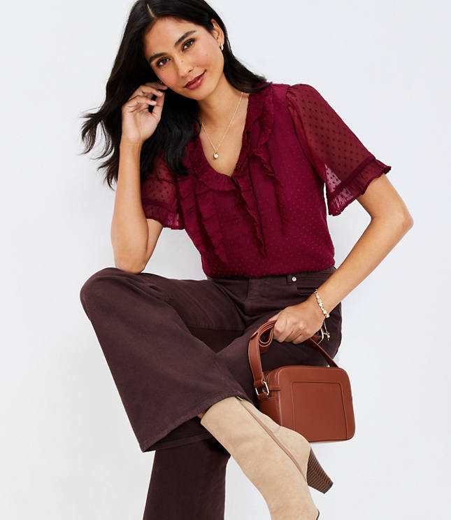 Clip Ruffle V-Neck Top