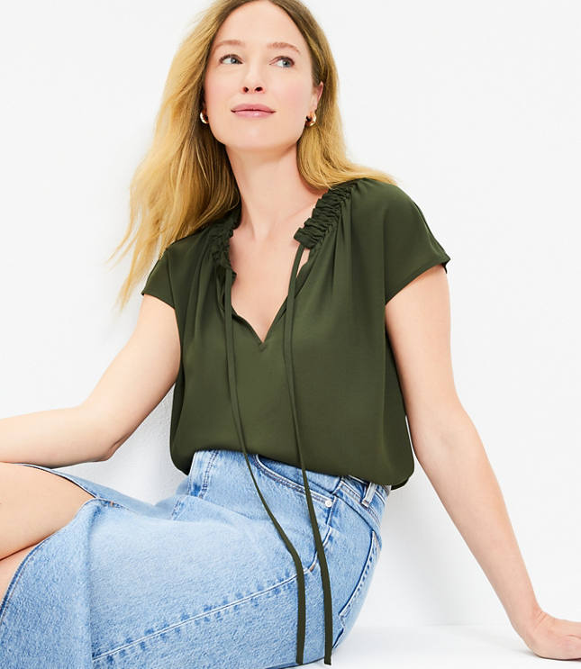 Women's Ruffle Neck Tops | Loft