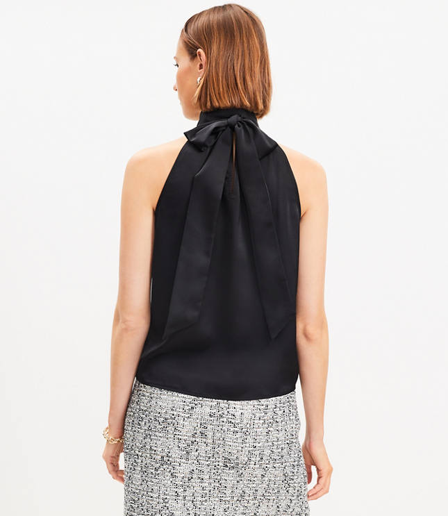 Back Ribbon Halter Top